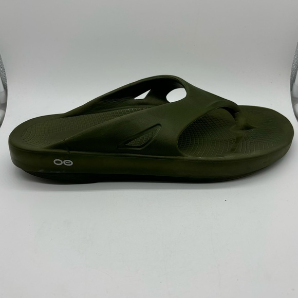 OOFOS | Shoes | Oofos Ooriginal Unisex Forest Green Flip Flops Thong ...